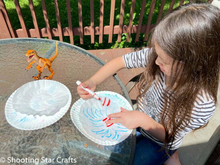Coffee Filter Fireworks - Shooting Star Crafts